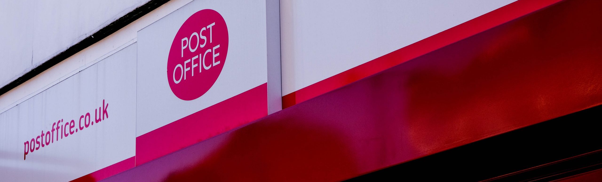 CWU Young Workers: Post Office ‘no pay rise’ message to staff provokes ...